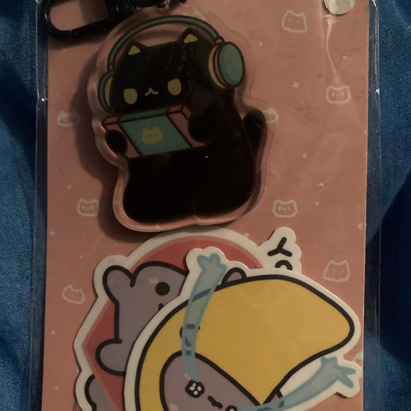 Space Cat Enamel Pin Cute Astronaut Cat on Yellow Moon Hard Enamel Pin Kawaii Cat Pin for ...