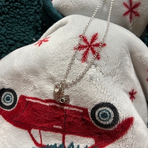 DND Class Inspired Mini Jewel & Charm Necklaces All Official Classes ...