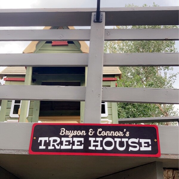 Tree House Sign, Personalized Kid Name Bedroom Sign, Custom Child ...