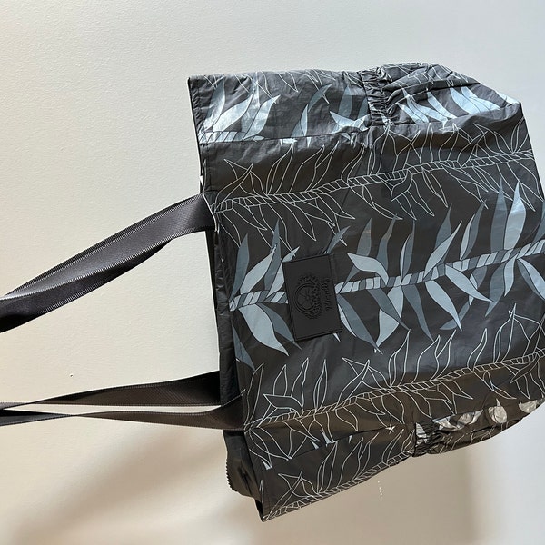 Puakenikeni Lei (pinky Periwinkle) iPhone 11 12 13 14 15 16 Pro Max ...