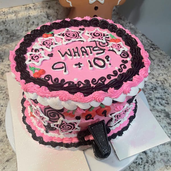 Drink Dispenser for Cake - Etsy