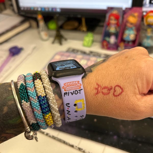 Apple Watch Friends Inspired Custom Silicone Band ! - Etsy