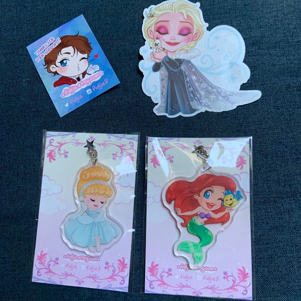 Keychains Disney Princesses Acrylic Charms Cute Gifts Heroines Ariel ...
