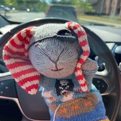 Hand Knitted Animals in Shakespearean Outfits - Etsy