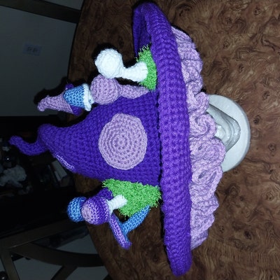 Twisted Toadstool DIGITAL Crochet PATTERN. This is a Pattern, Not a ...