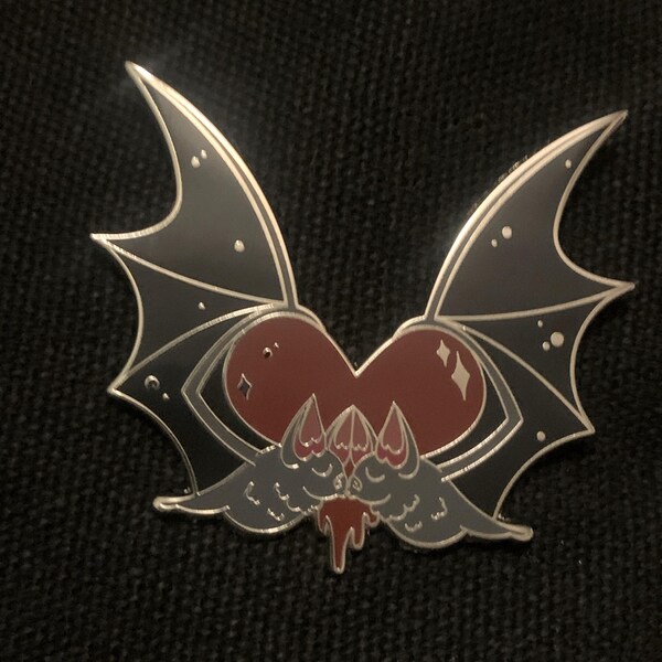 Vampire Bat Kiss Pin - Enamel Lapel Pin - Bat Blood Kissing Gothic ...