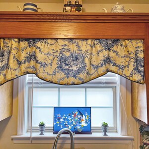 Heritage House Windsong Ivory or Parchment window Valance - Etsy