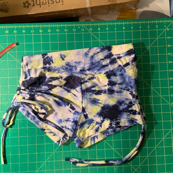 Ruched Shorts Sewing Pattern – High Waisted Scrunch Booty Shorts PDF ...