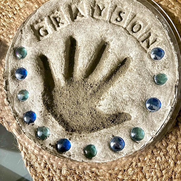 Outdoor Stepping Stone DIY Kit – Garden Cement Handprint Stone ...