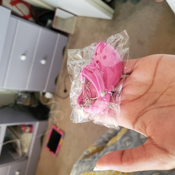 Mini Croc Keychain - Etsy