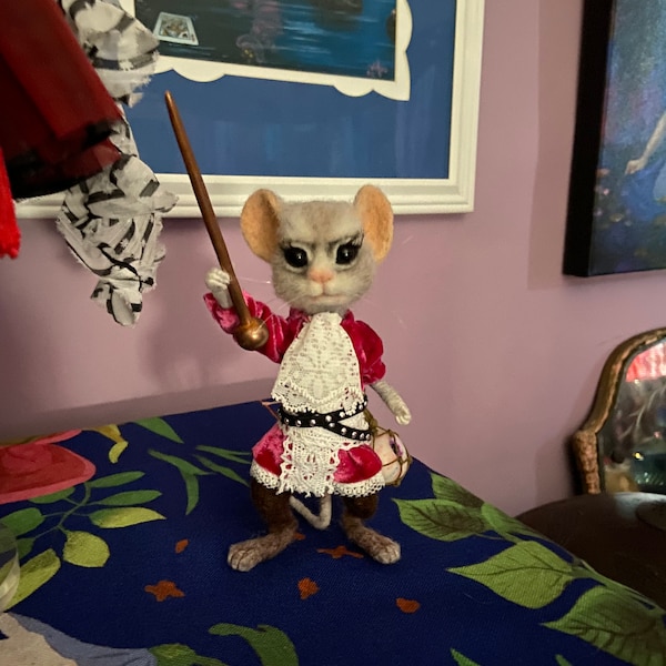 Needle Felted Dormouse Art Doll: Mallymkun, Alice in Wonderland - Etsy