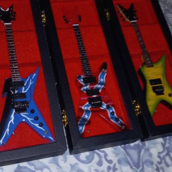 Shadowbox Frame Mini Guitar Replica Famous Band in the World With JIMI ...