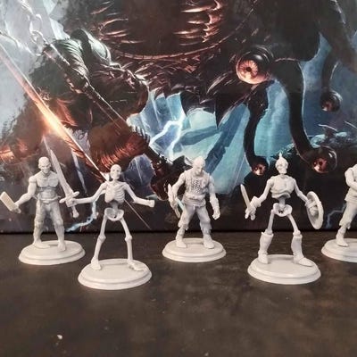 Female Spore Druid 28mm D&D Nature Mage Miniature Tabletop RPG - Etsy