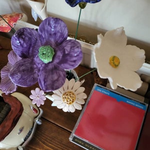 Ceramic Handmade Flowers Made in Devon Each is Unique - Etsy