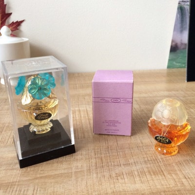 10 boxes vintage Konsuello Smarza, 30 ml Pure Parfum Extrait, Riga ...