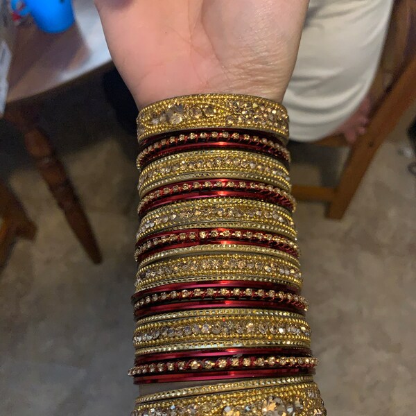 Gajjra Churiyan magenta - Etsy