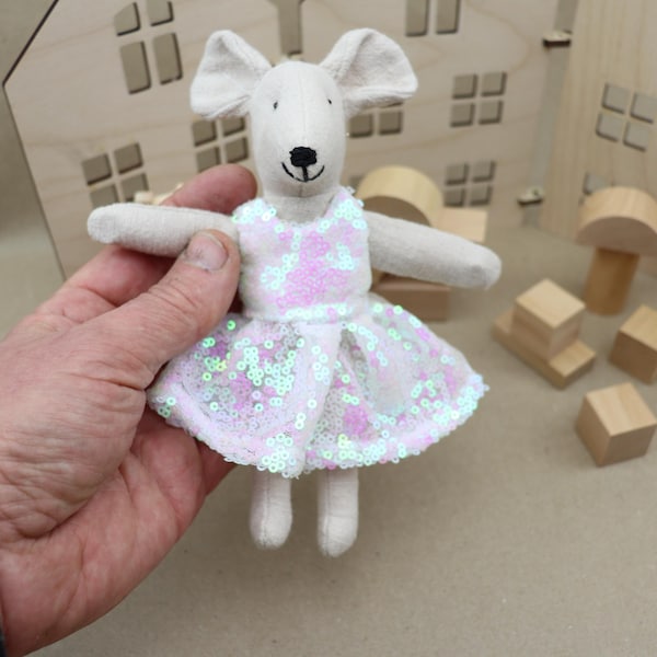 Mouse Sewing Pattern PDF Tutorial, Mice Family With Outfits, Stuffed ...