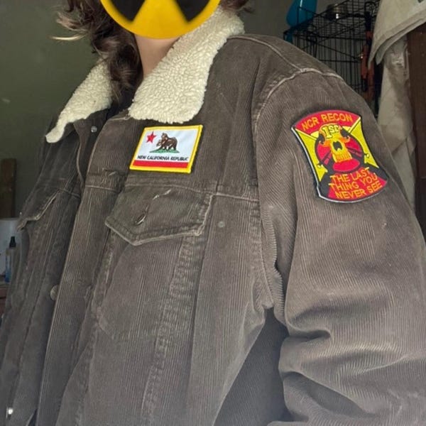 ISAF Mobius Squadron F-22 Keychain - Etsy