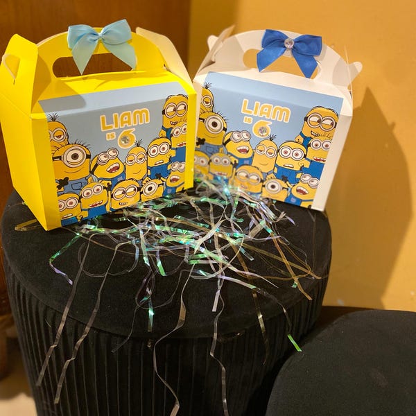 Personalised Birthday Party Activity Box | MINIONS | Childrens Gift ...
