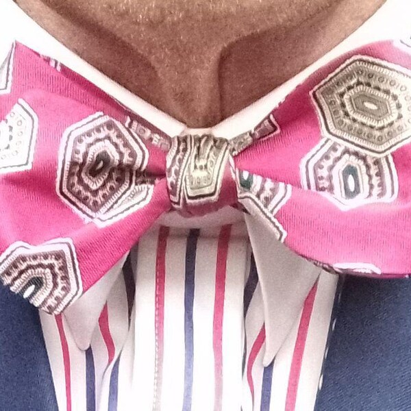 Men's Silk Bow Tie First in Class One-of-a-kind, Self-tie Free Shipping ...