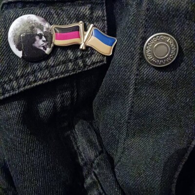 Neptunic Pride Flag Pin LGBTI Pride Flag Minimalist Flag - Etsy