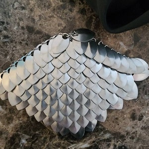 TUTORIAL How to Make Scale Mail Cape - Etsy