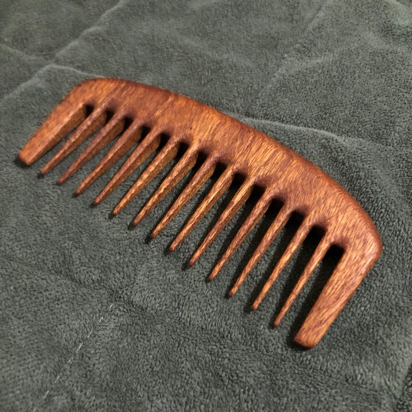 Handmade Redwood Wide Tooth Comb: Natural Wood Hair Comb - Etsy