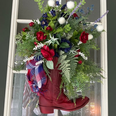 Run for the Rose's Kentucky Derby Horseshoe Wreath Derby Party Barn ...