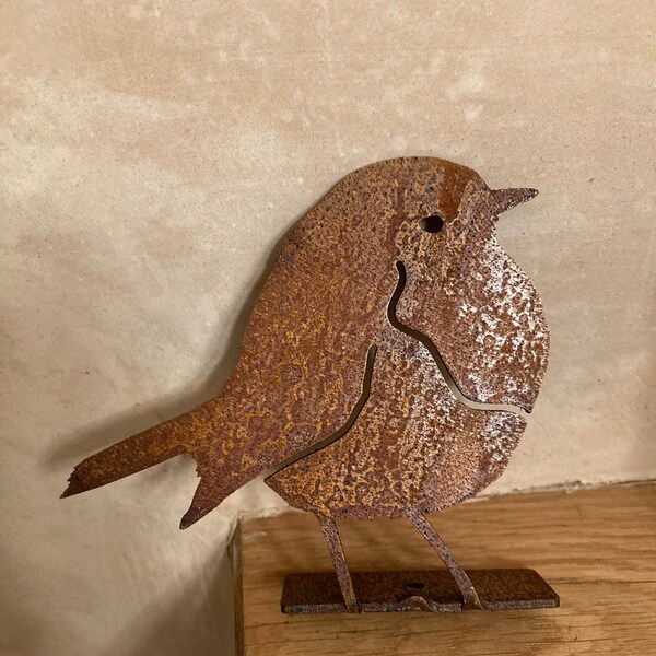 Rusty Metal Robin - Steel Robin Decoration - Rusty Bird - Wild Bird Art ...