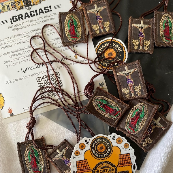 Small Tinieblas Luchador Mask Keychain Coin Purse Pouch With Zipper - Etsy