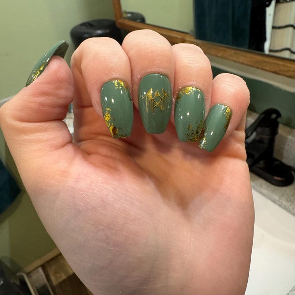 Red Custom Press on Nails • Solid Colour • Any Colour • Stick on • Pre ...