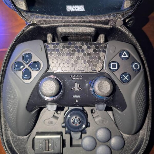 Touchprotect® Trackpad Skin for Steam Deck. White Carbon Fiber for Your ...