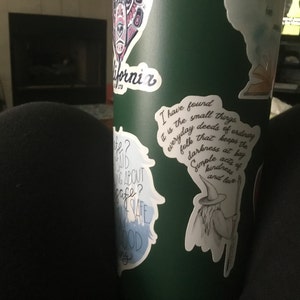 Book Lover Heart Shaped Bookshelf Vinyl Sticker - Etsy