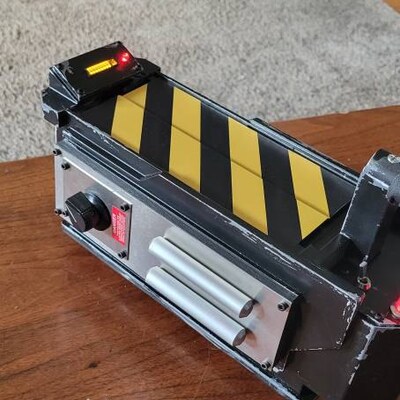 Ghostbusters Spirit or Walmart Trap Plug and Play Bar Graph Light ...