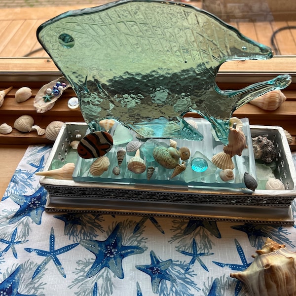Aqua Wire Fused Glass Display Stand - Small - Etsy
