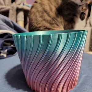 Large Twisted Flower Pot for Plants of All Kinds pastel | Etsy