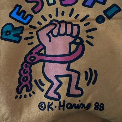 Keith Haring Resist T-shirt - Etsy