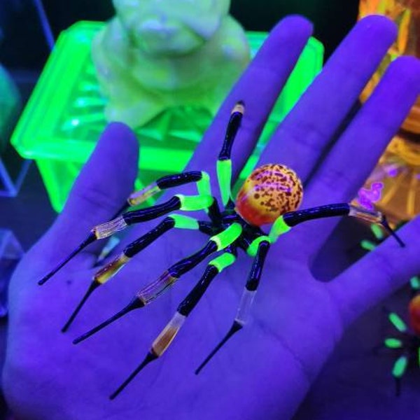Glass Spider, Spider Blown Glass, Art Glass, Blown Glass Art, Blown ...