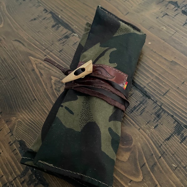Oilskin Waxed Canvas Roll up Pouch for a Bushcraft Fire Kit, Pipe ...