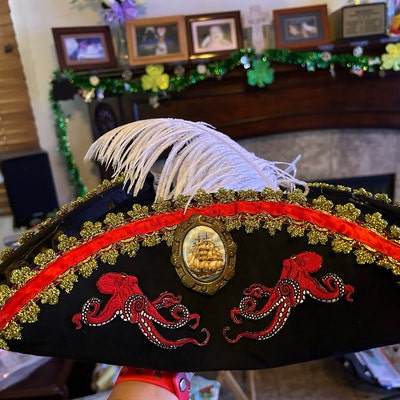 HUGE Rampant Boar Heraldic Heraldry Iron on Patch - Etsy