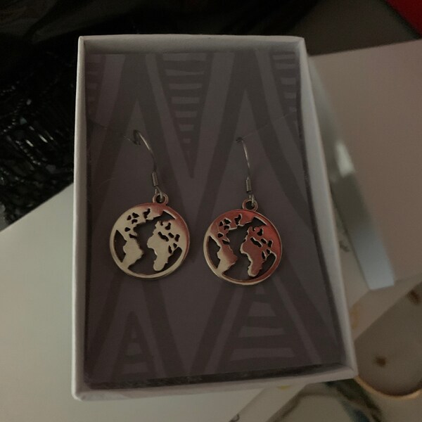 World Earrings - World Map Charm Earrings - Globetrotter Gift - Gift ...