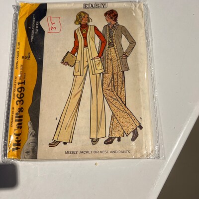 Butterick 3607 Vintage 70s Top With Vneck or Sweetheart Neckline ...