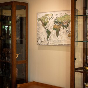 Nautilus World Map Push Pin, World Map Wall Art With USA National Parks ...