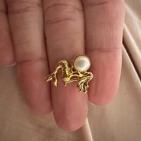 Shell Pearl Gold Zodiac Signs Medallion Pendant, 24k Gold Filled ...