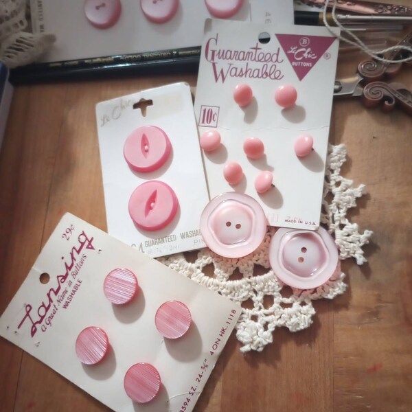 Six (6) Dutch, Holland Woman, Metal Buttons. Measure Approx 7/8" and ...