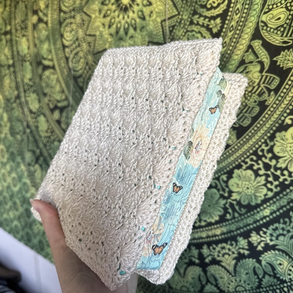 Crochet Bible Cover – Shell-stitch Pattern, Handmade, Cotton ...
