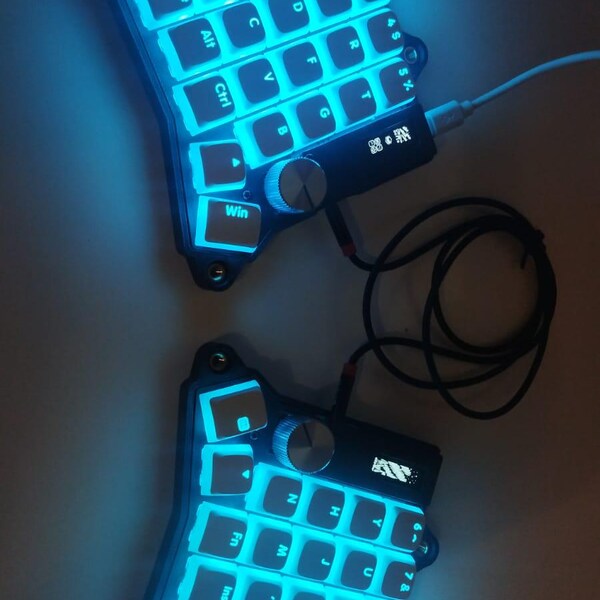 Lotus58 Split Mechanical Keyboard pixel - Etsy UK