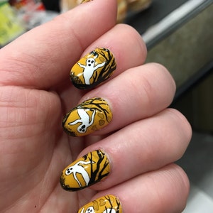 Forest Foliage Cottagecore Hand-painted Press-on Nails | Etsy