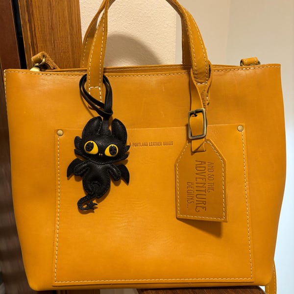 Toothless Leather Bag Charm, Cute Night Dragon Purse Charm, How to ...