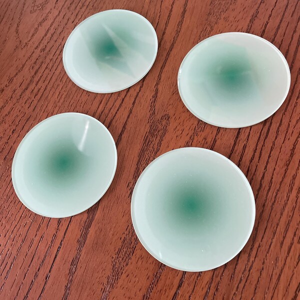 Modern Acrylic S-shape Coffee Table Sleek, Unique Acrylic S-shape Table ...